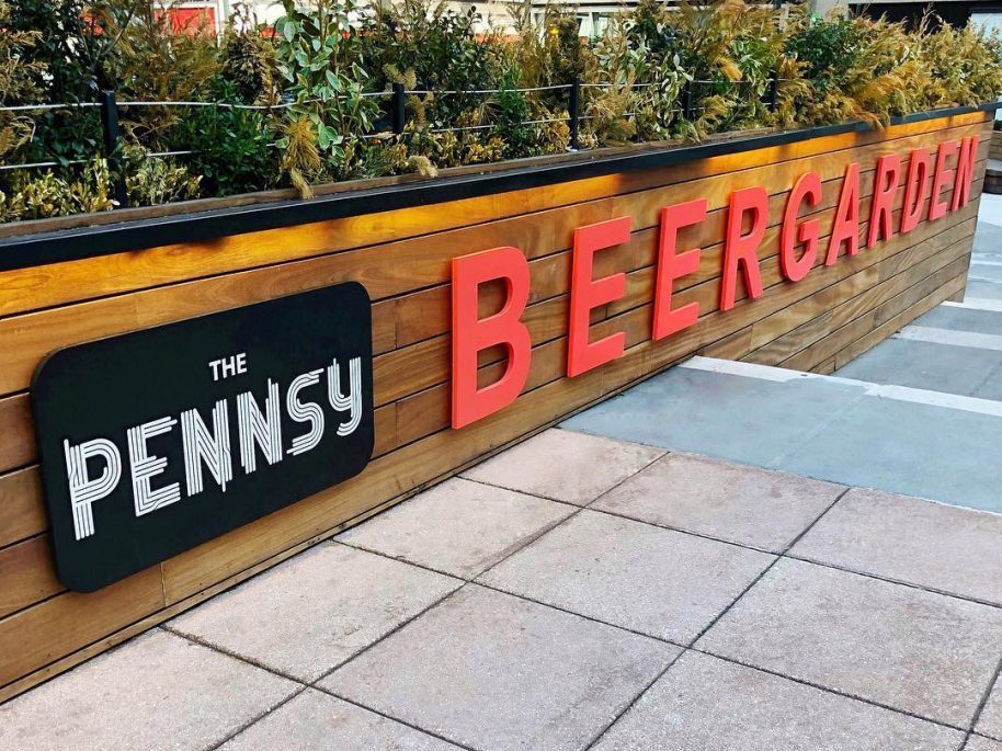 Americans Are Taking to Food Halls. Here's What You Need To Know ...