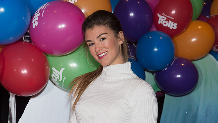 Amy Willerton Masters The Hair Flick On Instagram - Mandatory