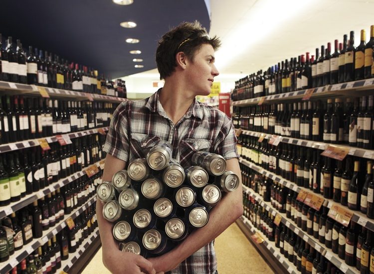 Quench Your Thirst For Nostalgia With These 7 ‘Dad Beers’ - Mandatory