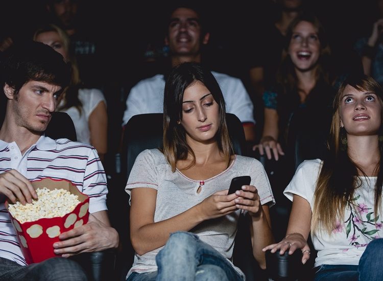 Girlfriend Live-Texts Boyfriend Plot of Original 'Pet Sematary' - Mandatory