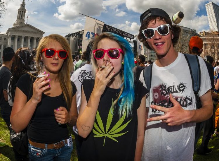 9 Surprisings Facts About Cannabis That'll Impress Your Pothead Friends