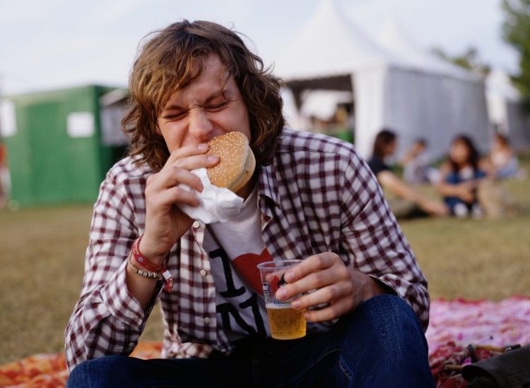 RANKED! The Best Fast Food Burgers For When You’re Drunk as a Skunk