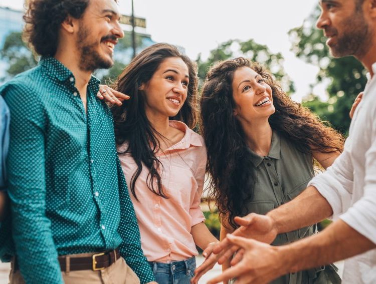 GIFs That Perfectly Illustrate Your Inner Monologue When Friends Talk ...