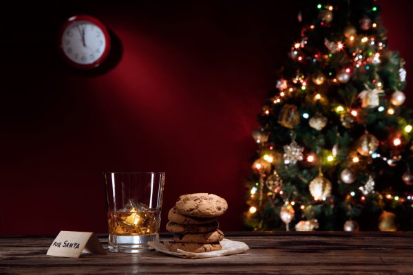 Bartender Approved: Pairing Whiskey With Your Favorite Christmas Cookies