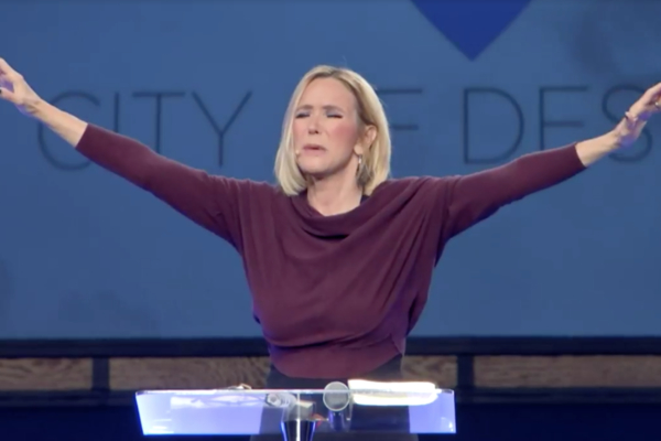 Meet President Trump’s Spiritual Advisor, Then Watch Her Welcome the ...