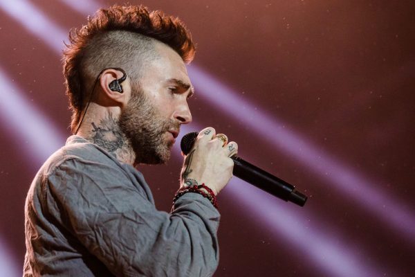 Adam Levine Debuts New Blue Buzz Cut Looks Like Son Of A Stuffed 0605