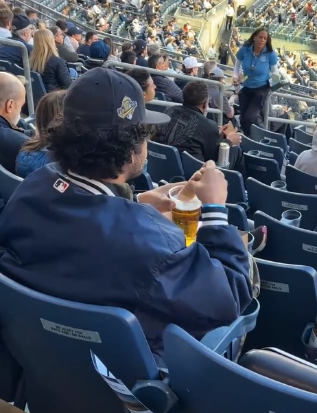 Young Baseball Fan's Hilarious Rookie Hot Dog Fail Goes Viral