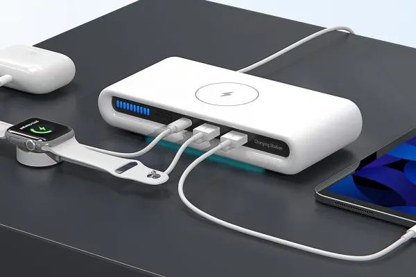 Save Your Smart Devices With This 4-in-1 Charging Station