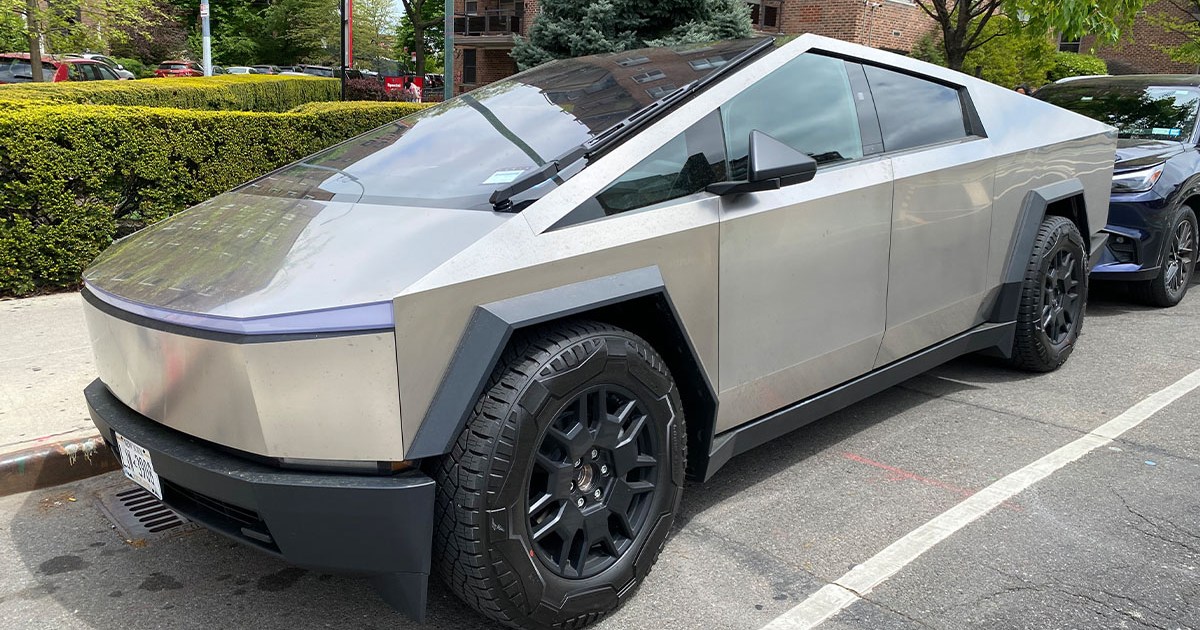 Cybertruck Owners Are Saying Their Insurance Policies Are Mysteriously ...