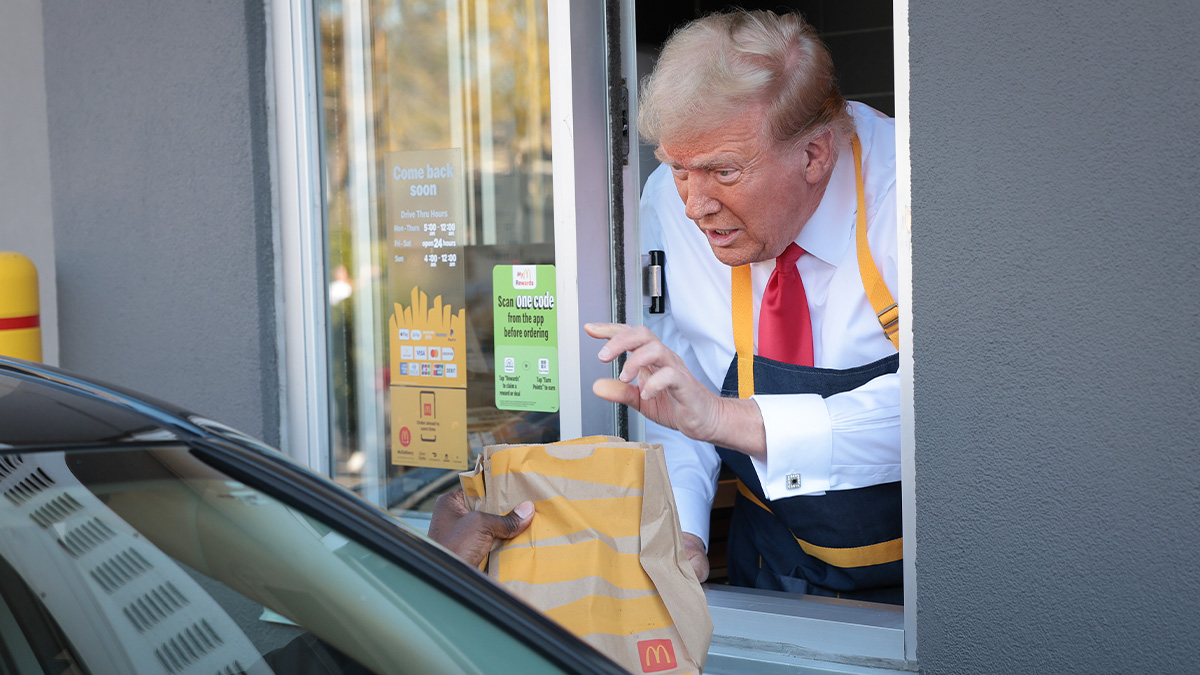 Donald Trump McDonald's Visit Takes Aim at Kamala Harris Fast Food ...