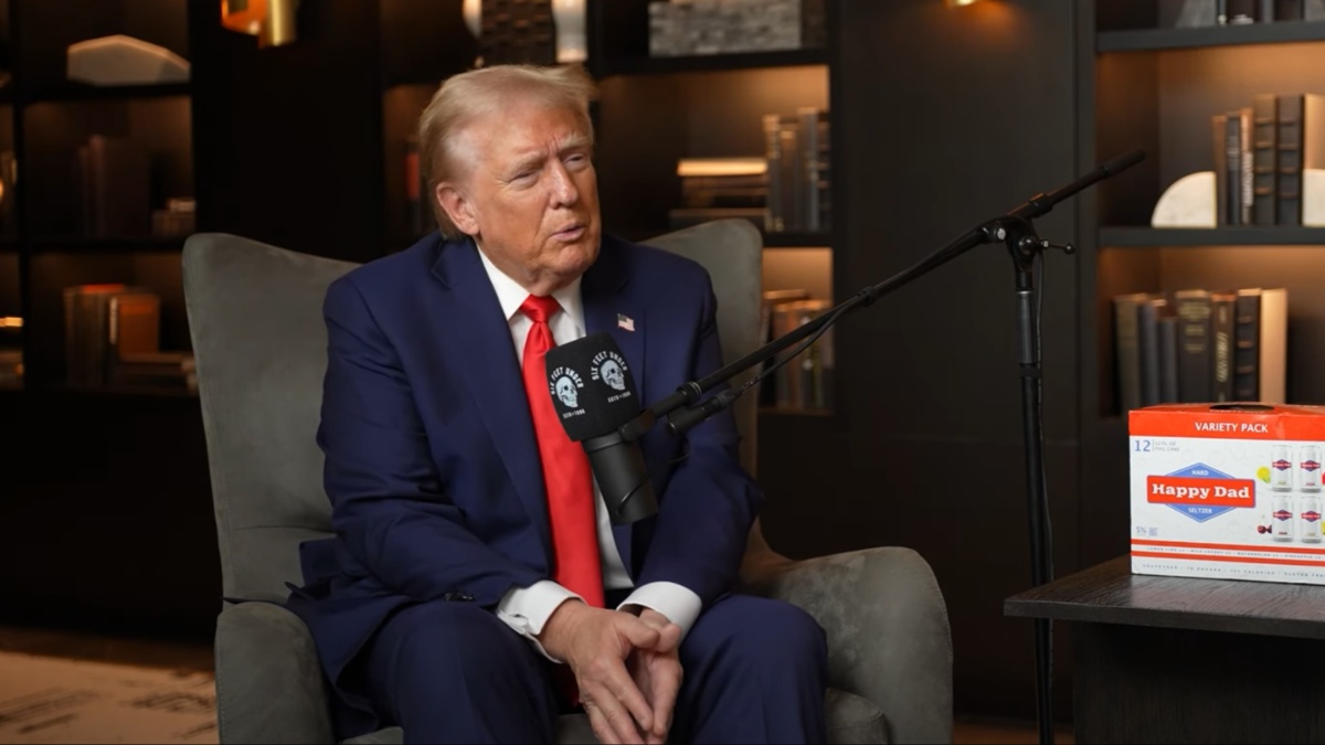 Donald Trump Turned The Undertaker Interview on Its Head - Mandatory