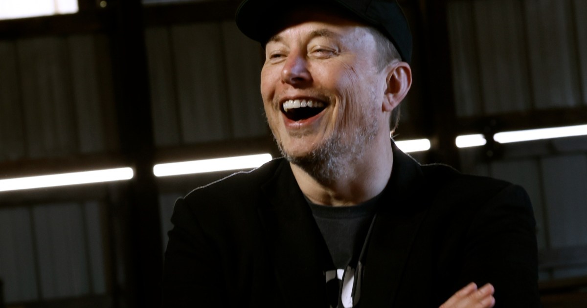 Here’s Why Elon Musk Has a Neck Scar - Mandatory