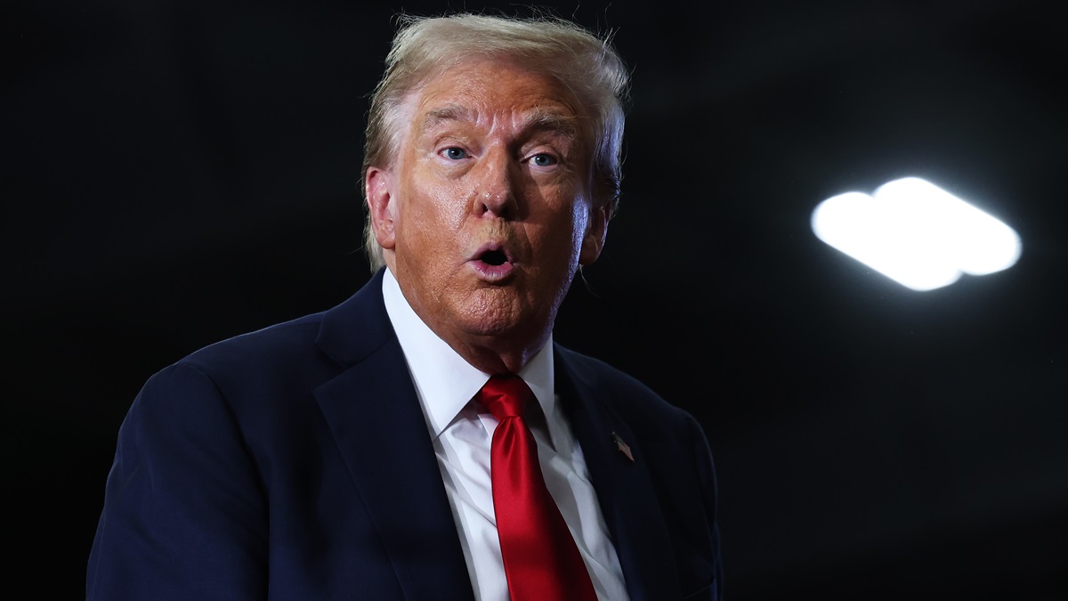 Fears Trump Will Ban Violent Video Games Surge After Viral Clip ...