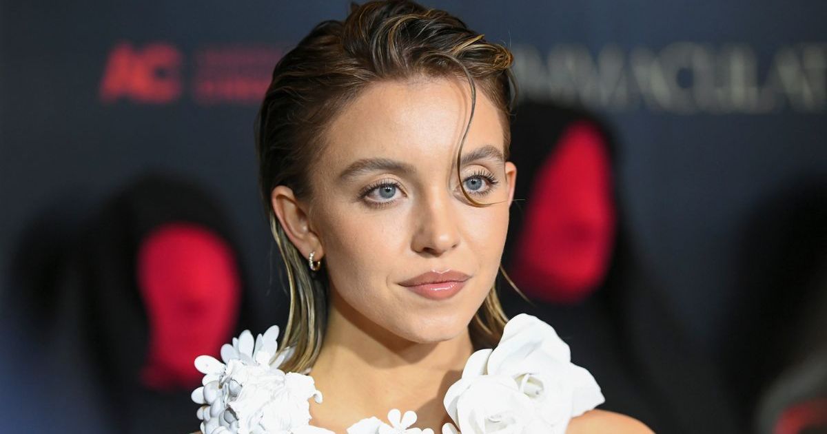 Sydney Sweeney Is Christy Martin's Look-Alike in New Tribute Photo ...