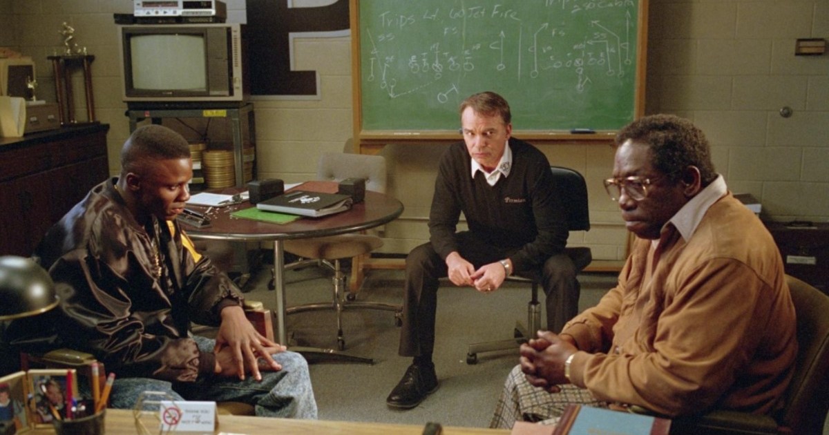 Friday Night Lights: When Is It Leaving Netflix & Where to Watch It ...