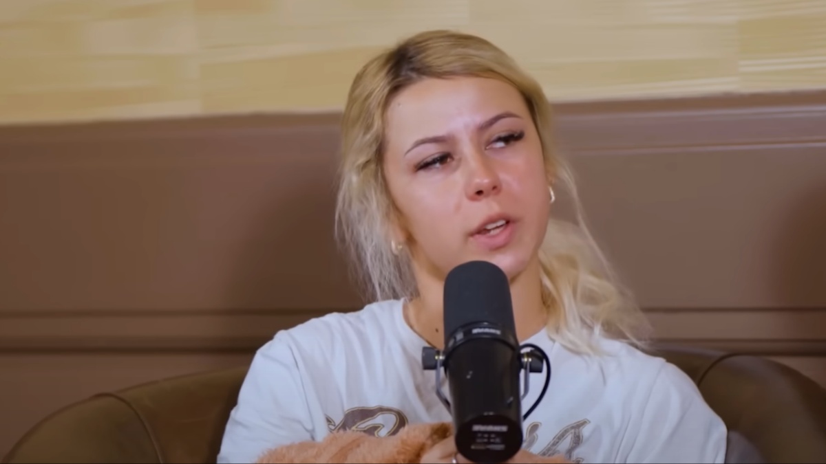 Here’s What Hailey Welch Said About Meme Coin Fiasco - Mandatory