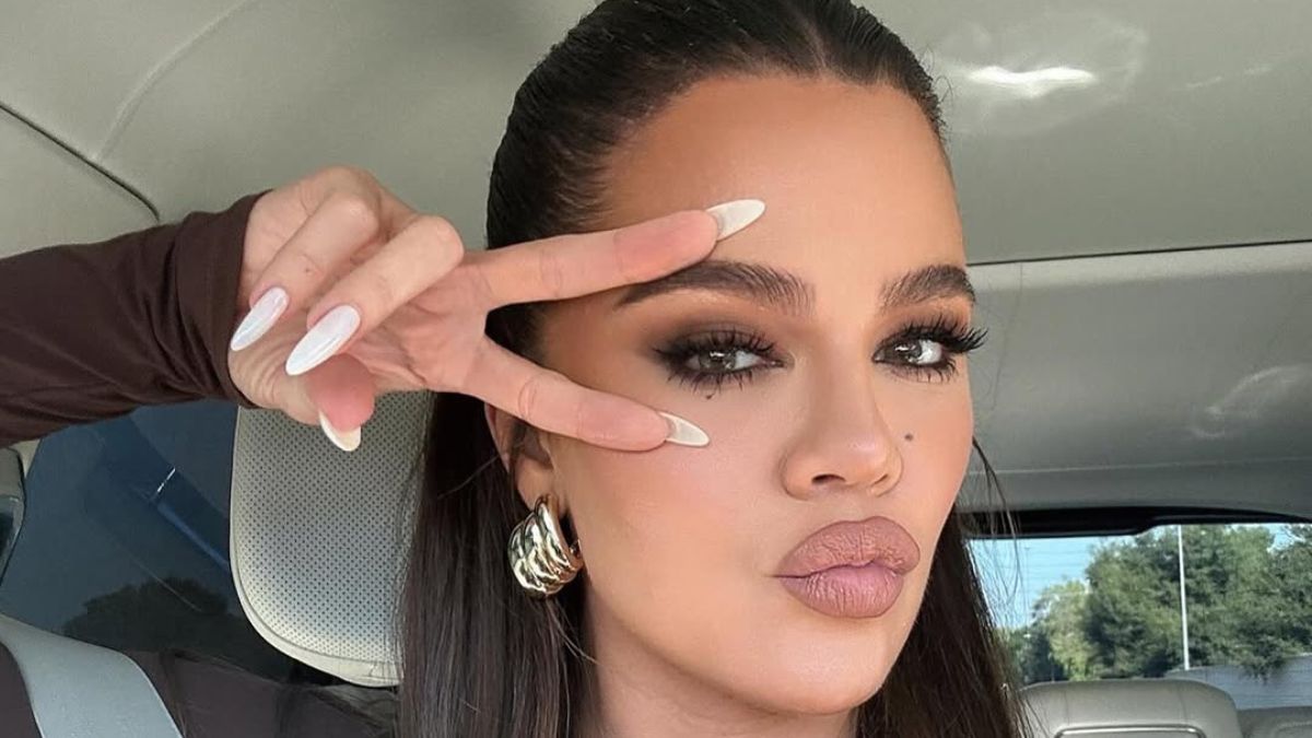 Khloe Kardashian Launches XO Perfume in One of the Slinkiest Dresses - Mandatory