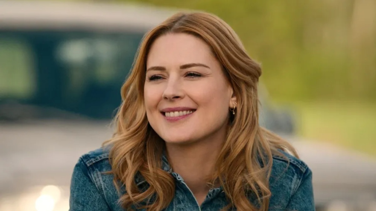 Who Is Alexandra Breckenridge's Husband, Casey Hooper & How Many Kids ...