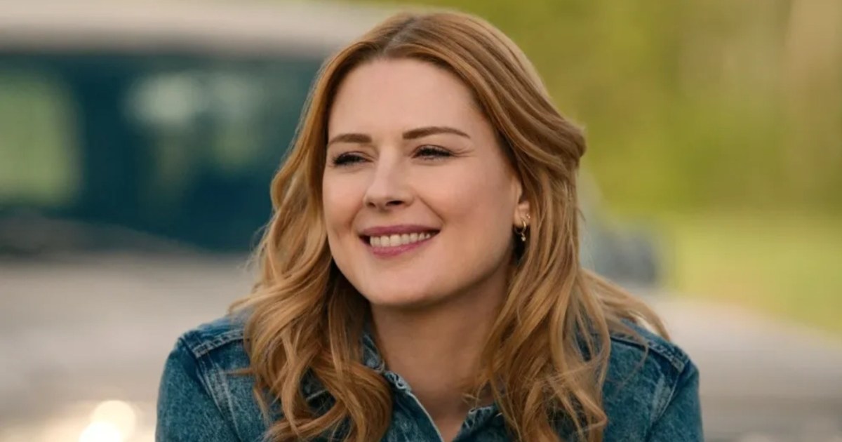 Who Is Alexandra Breckenridge's Husband, Casey Hooper & How Many Kids ...