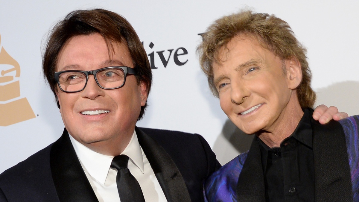 Who Is Barry Manilow's Husband, Garry Kief & What Is Their Relationship ...