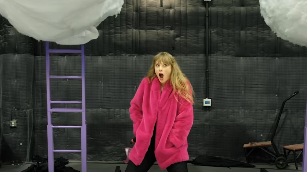 Spotify Reveals Taylor Swift Is the Most Streamed Artist on Wrapped ...