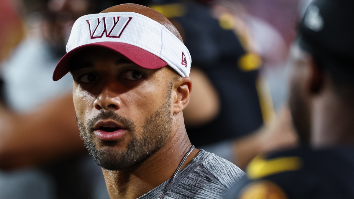 Who Is Austin Ekeler's Wife, Melanie Wilking & What Is Their ...