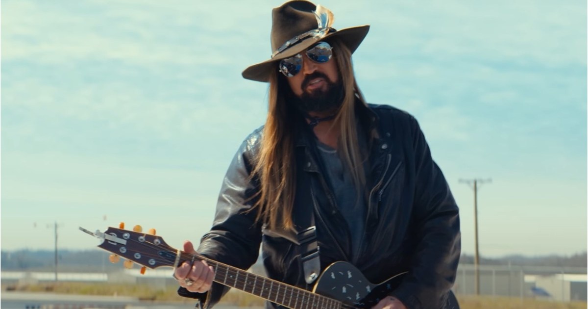 Billy Ray Cyrus Faces Backlash Over His Performance at Trump's ...