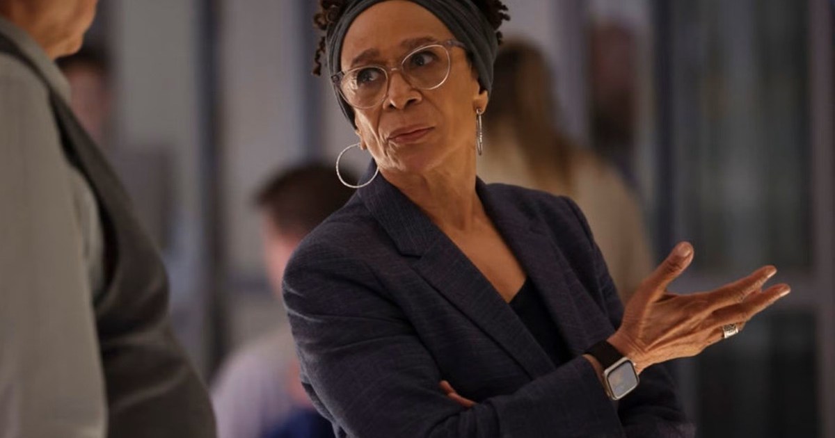 Chicago Med S10E09: What Happens to Sharon Goodwin? - Mandatory