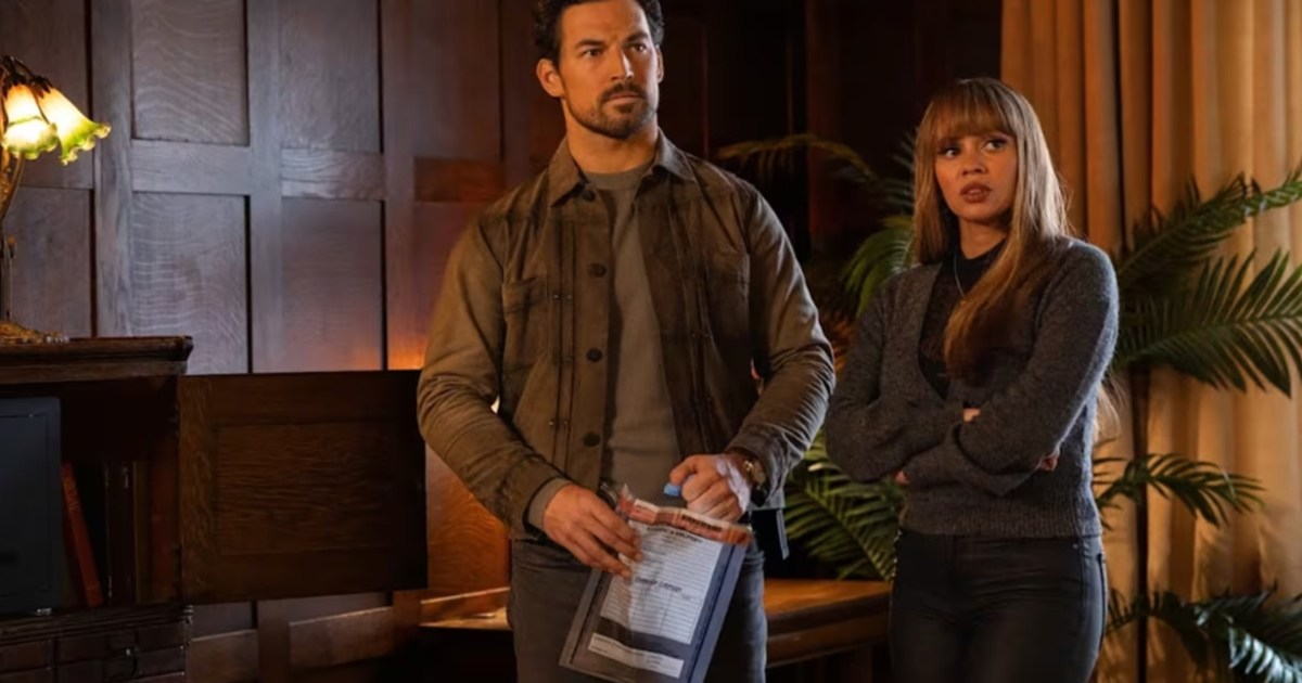 Wild Cards Season 2’s Release Time & Date for The CW Revealed - Mandatory