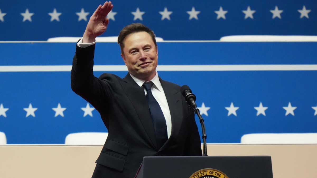Elon Musk's 'Salute' Controversy at Trump's Inauguration Explained ...