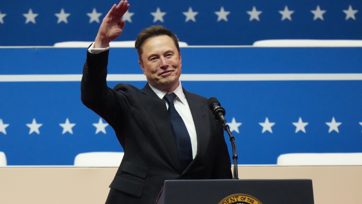 CBS 58's Sam Kuffel Seemingly Fired After Criticizing Elon Musk 'Salute ...