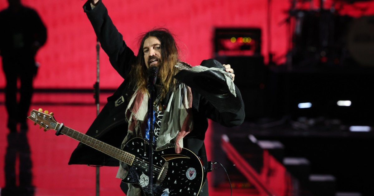 Billy Ray Cyrus Addresses Criticism of His Performance at Trump’s ...