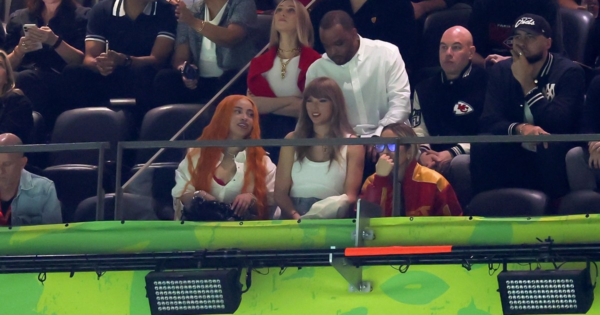 Taylor Swift & Ice Spice Are Gal Pals in Super Bowl Photos - Mandatory