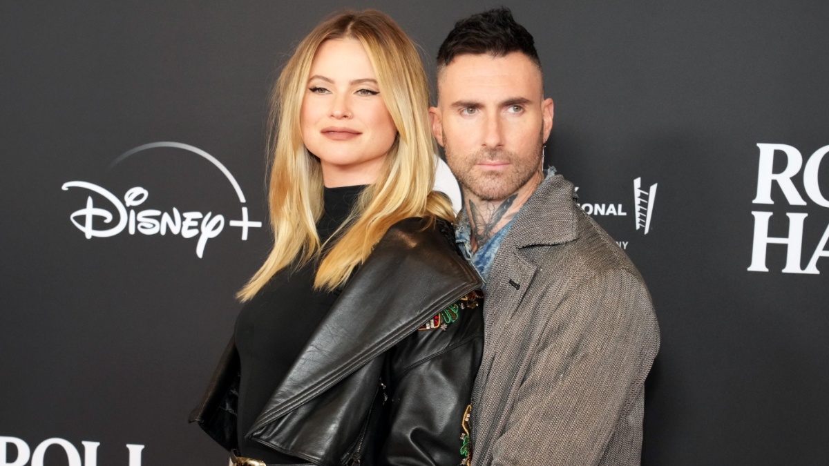 Who Is Adam Levine's Wife, Behati Prinsloo & What Is Their Relationship ...