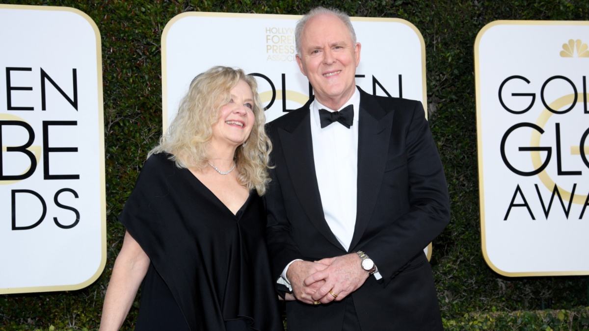 Who Is John Lithgow's Wife, Mary Yeager? & How Many Kids Do They Have ...