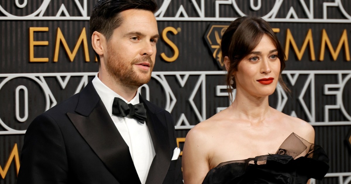 Who Is Lizzy Caplan's Husband, Tom Riley & What Is Their Relationship ...