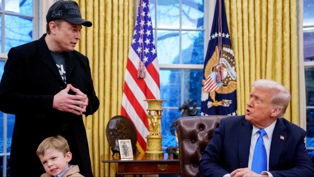 Donald Trump Comments on Buying a Tesla Amid ‘Boycott' - Mandatory