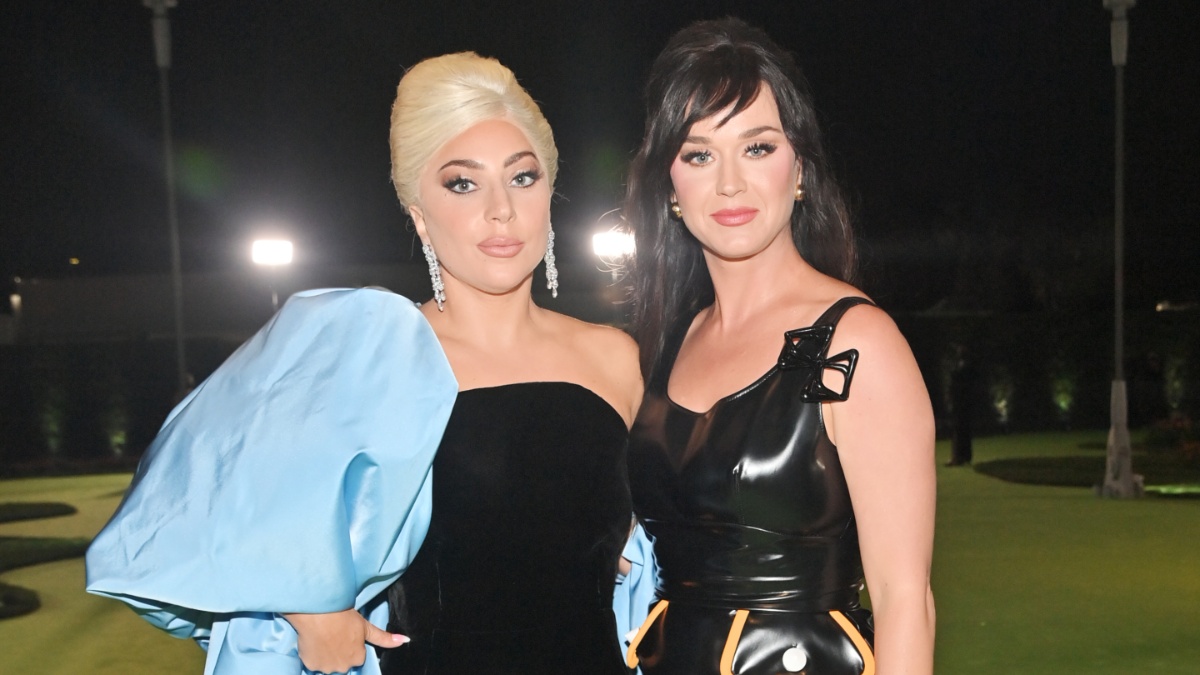 Katy Perry Writes a Note for Lady Gaga After Her Mexico Concert - Mandatory