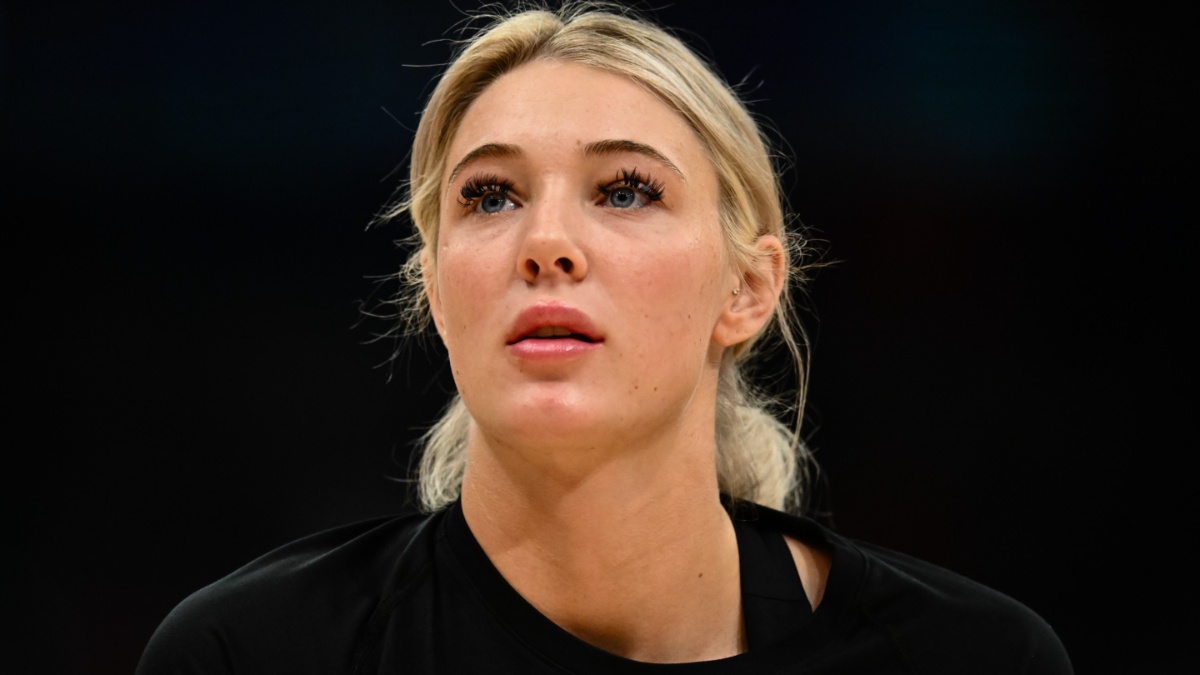 Who Is Chloe Kitts' Boyfriend, Collin Murray-Boyles & What Is Their ...