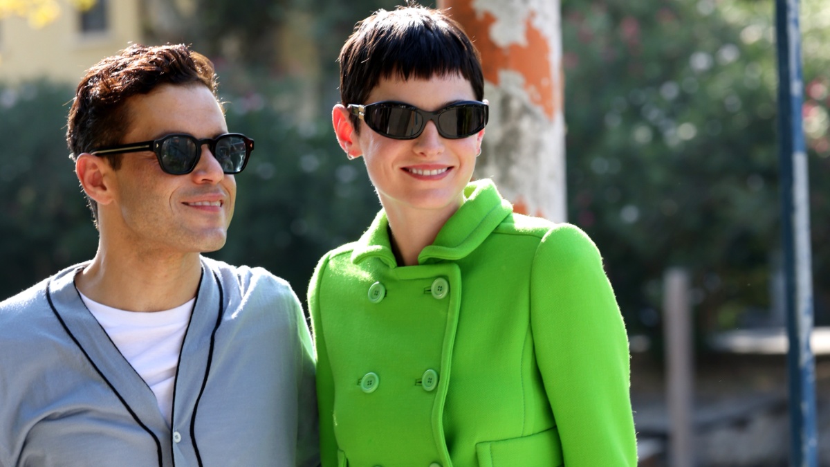 Who Is Rami Malek's Girlfriend, Emma Corrin & What Is Their ...