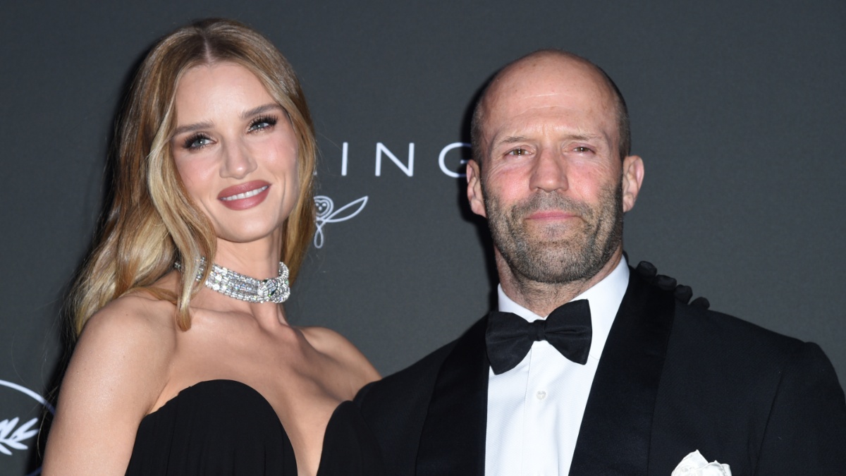 Who Is Jason Statham's Fiancée, Rosie Huntington-Whiteley & What Is ...