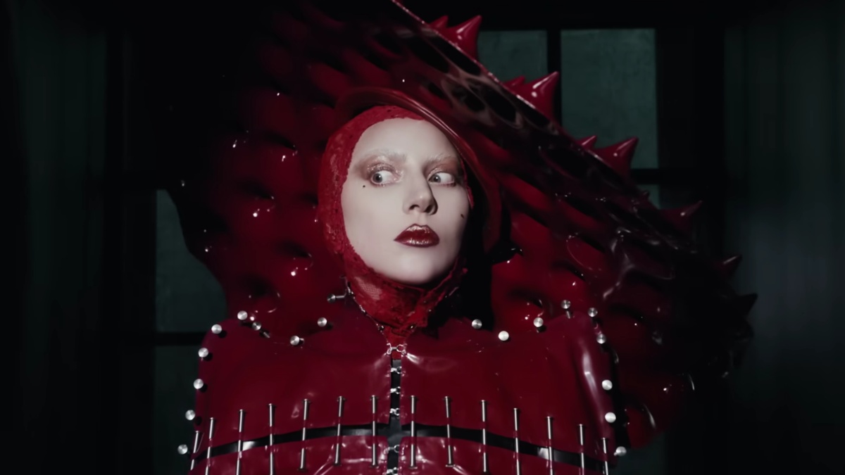 Lady Gaga Suffers Mic Malfunction at Coachella Weekend Two Set - Mandatory