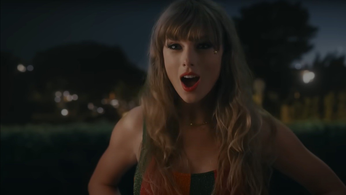 Taylor Swift Releases Fearless Cardigan to Celebrate Four-Year ...