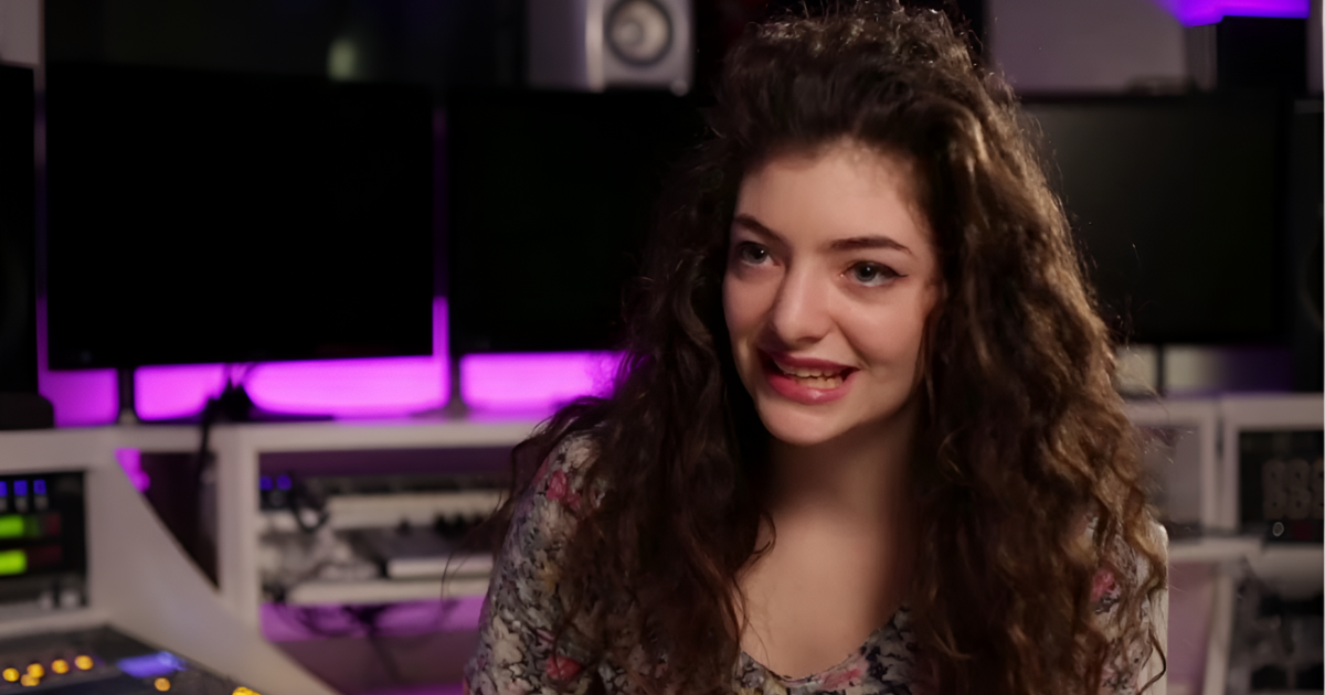 Who Is Lorde's Boyfriend & What Is Her Dating History? - Mandatory