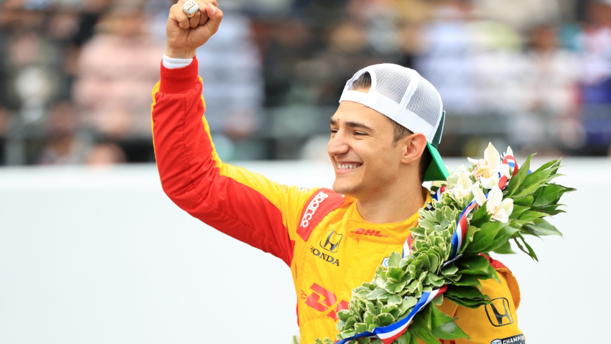 Who Is Alex Palou's Wife, Esther Valle & How Many Kids Do They Have ...