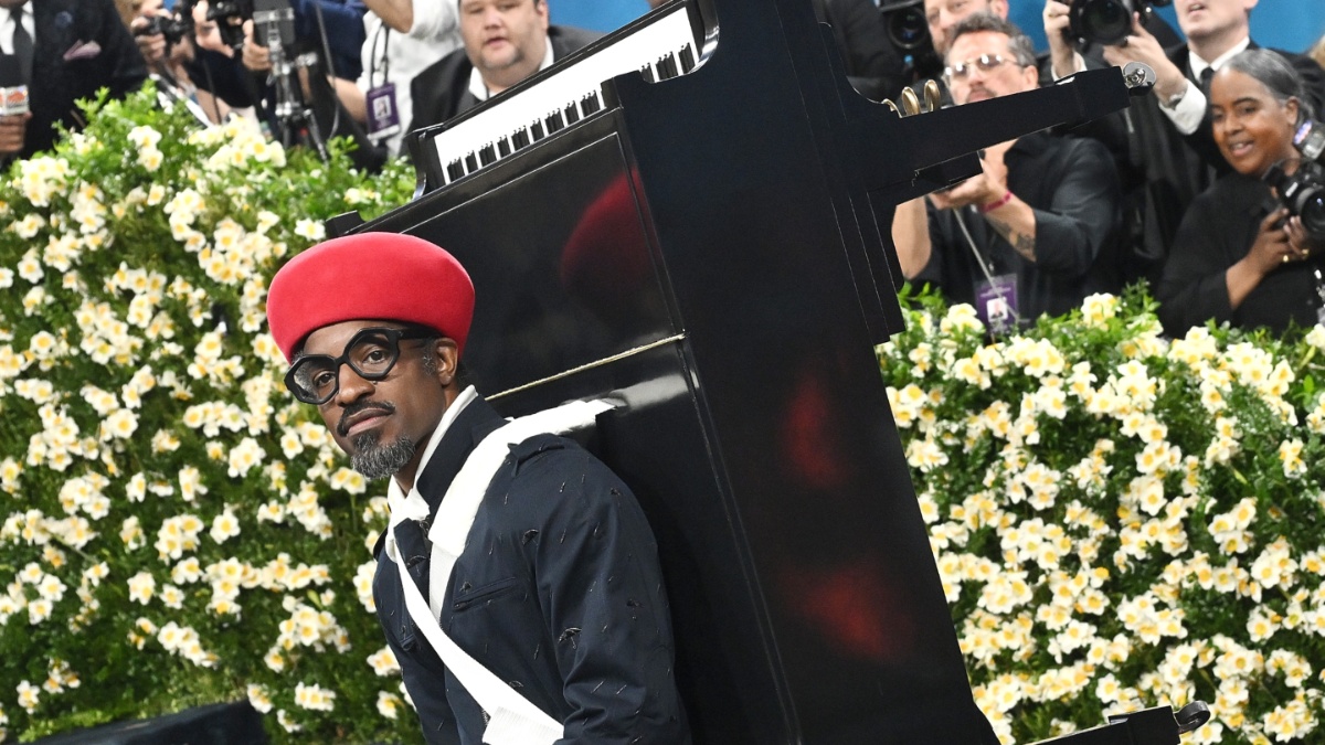 André 3000 Wears Piano at the Met Gala 2025 Amid Album Drop - Mandatory
