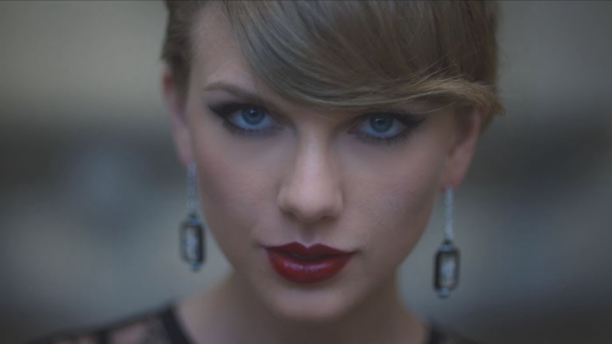 Taylor Swift Made Homemade Pop-Tarts for Travis Kelce's Crew - Mandatory