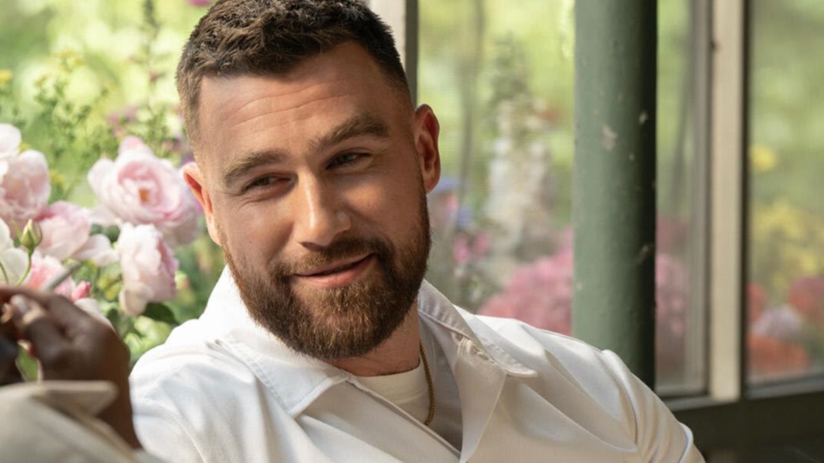 Here's What Travis Kelce Said About His Back Hair - Mandatory