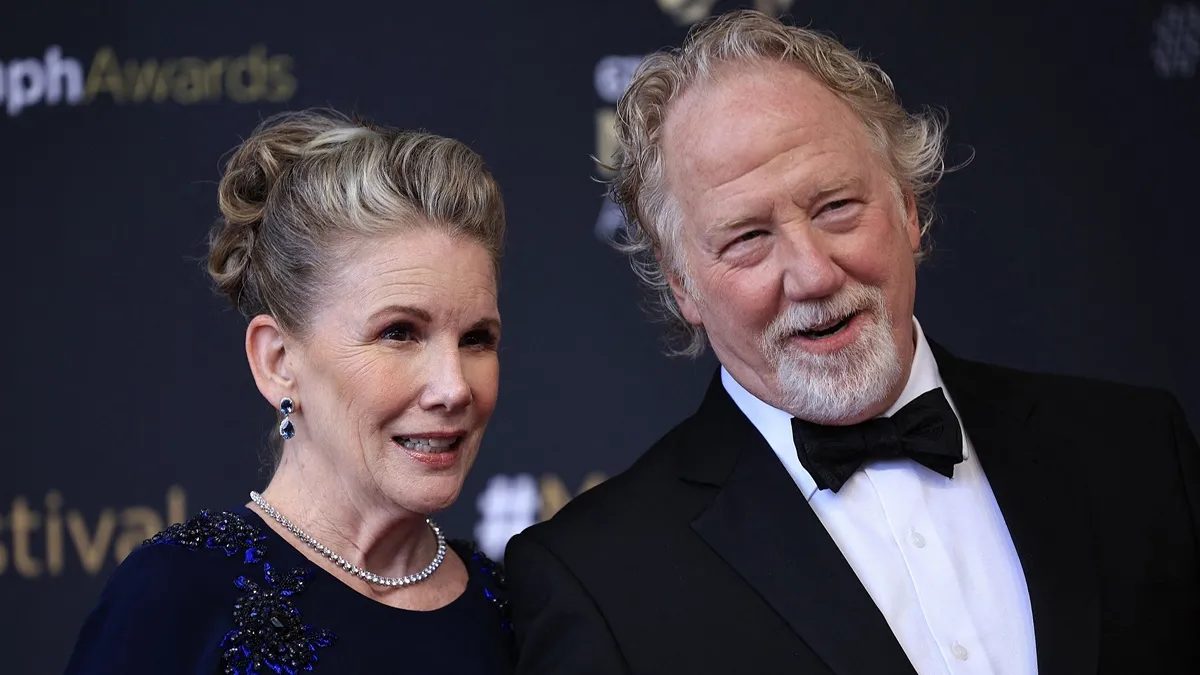 Who Is Melissa Gilbert's Husband, Timothy Busfield & What Is Their ...