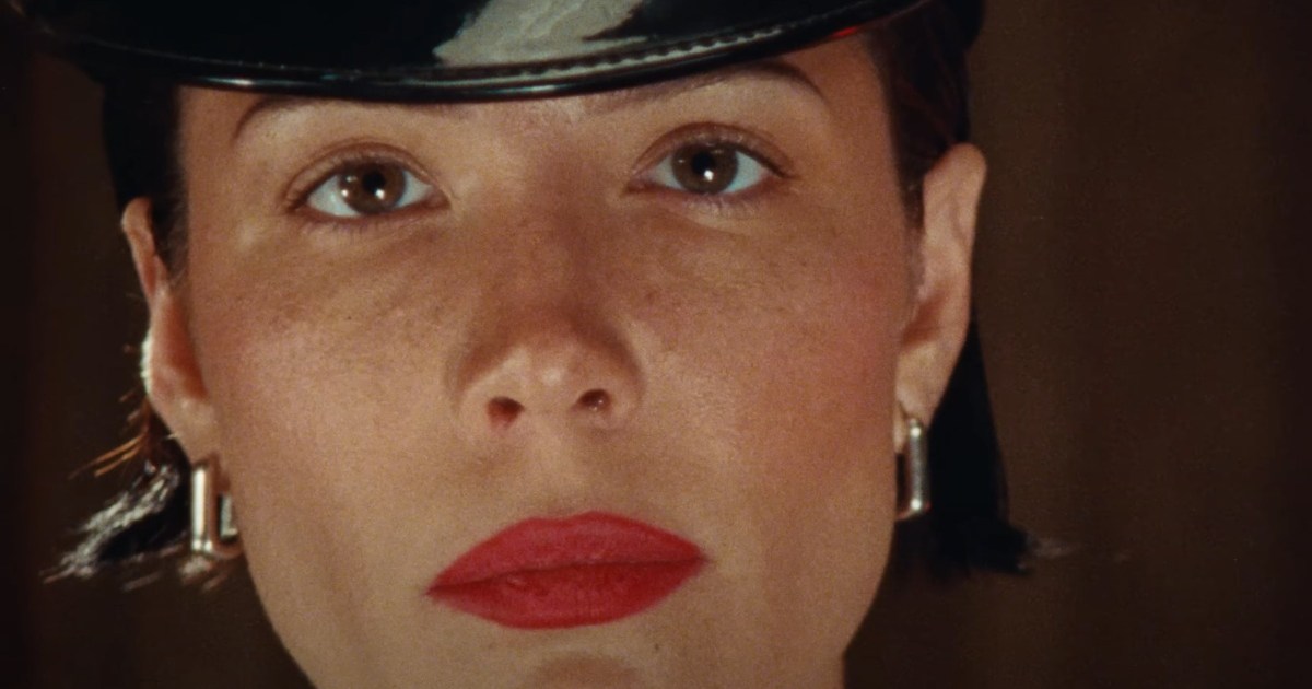 Halsey Posts Selfie With Medical Port on Instagram Amid My Last Trick ...